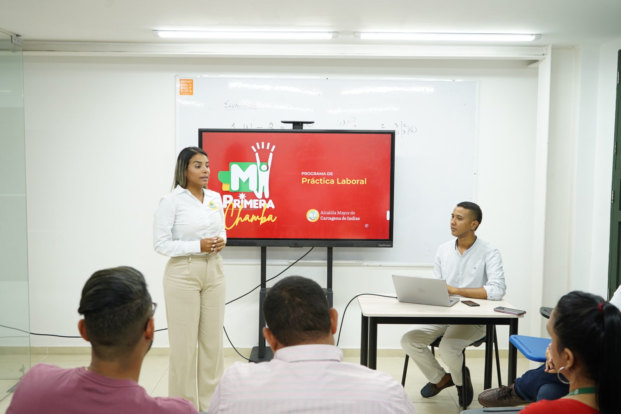 Umayor y Alcaldía de Cartagena se unen para impulsar el programa "Mi Primera Chamba ...